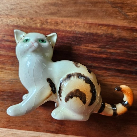 Goebel | Accents | Vintage Goebel Calico Cat Figurine Has Crazing Has ...